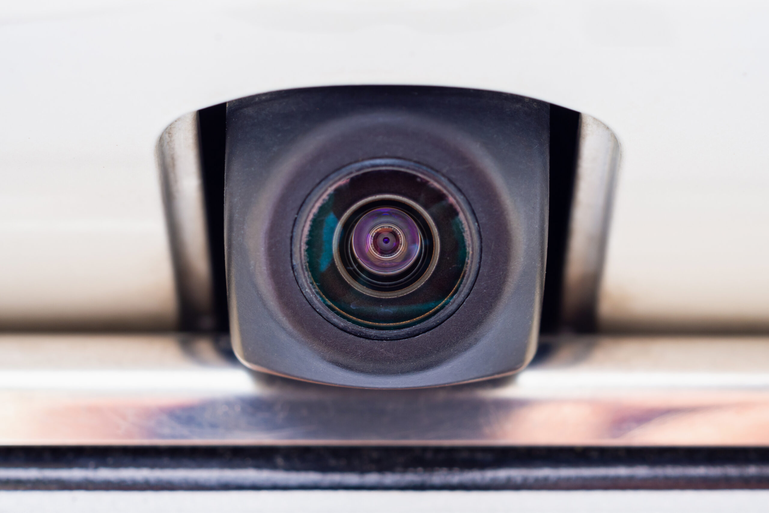 Stay Safe in Reverse – Premium Backup Cameras for Every Ride